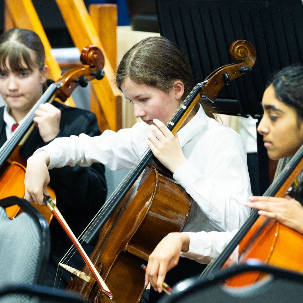 Springwood High School - Young musicians play together at Springwood